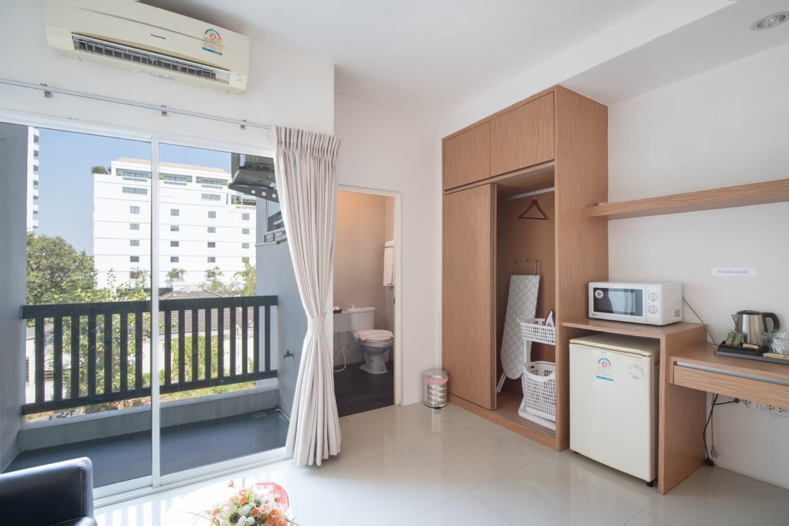 Homepage - Riski Residence